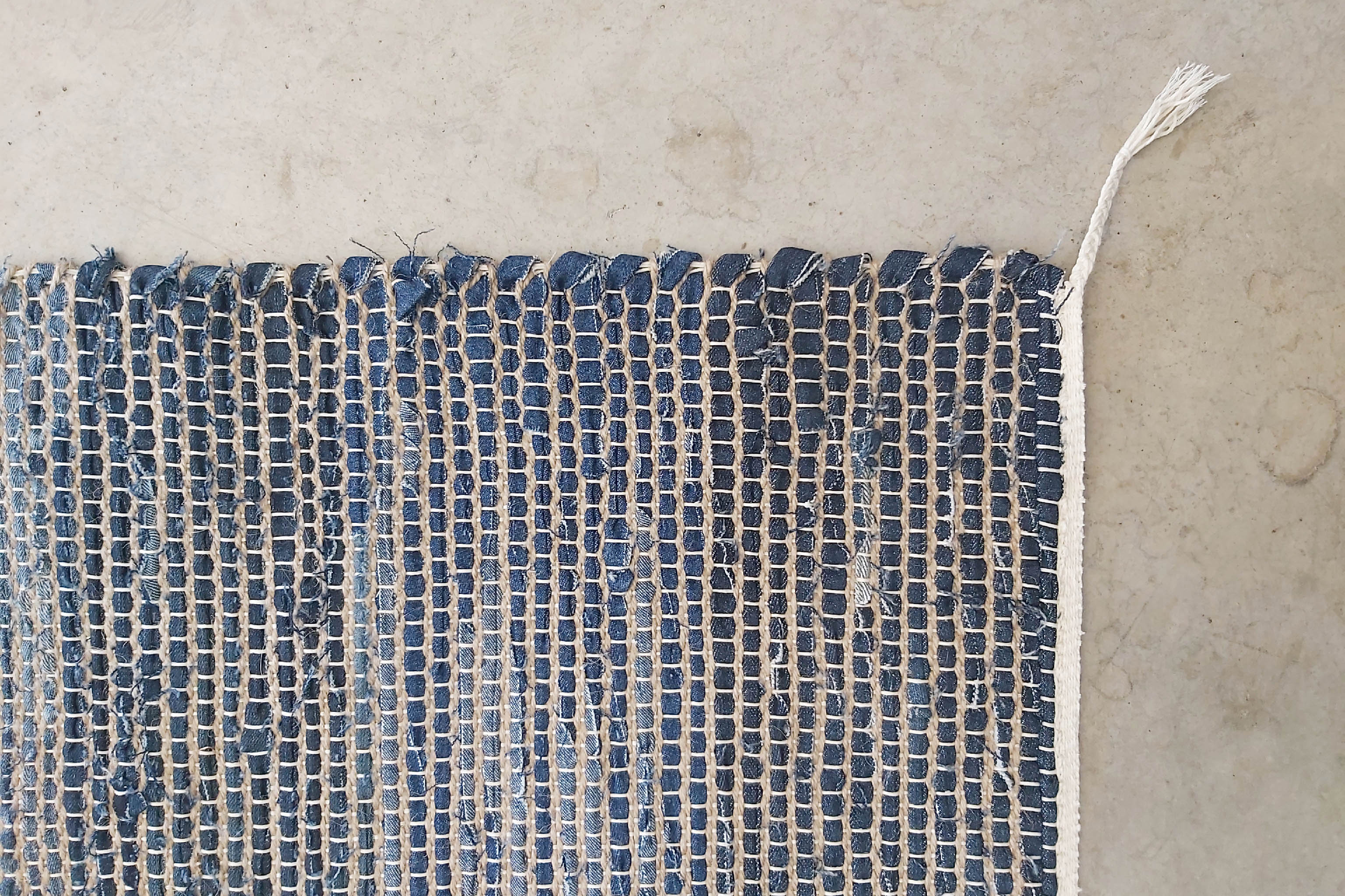 Local Upcycling – Carpets Made From Post-Consumer Denim – Reet Aus