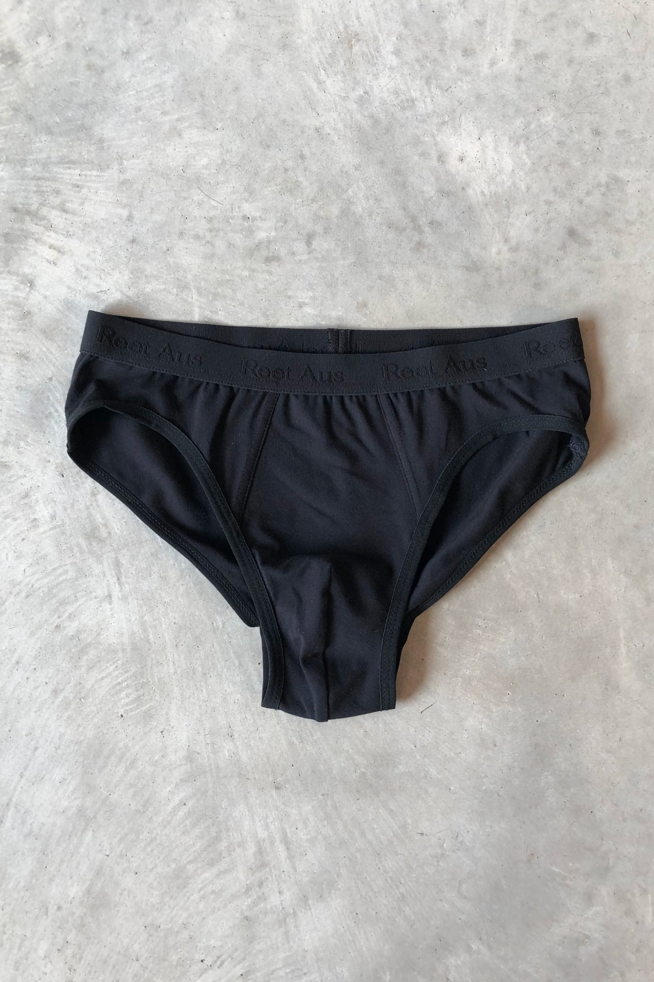 Briefs for men | Black – Reet Aus